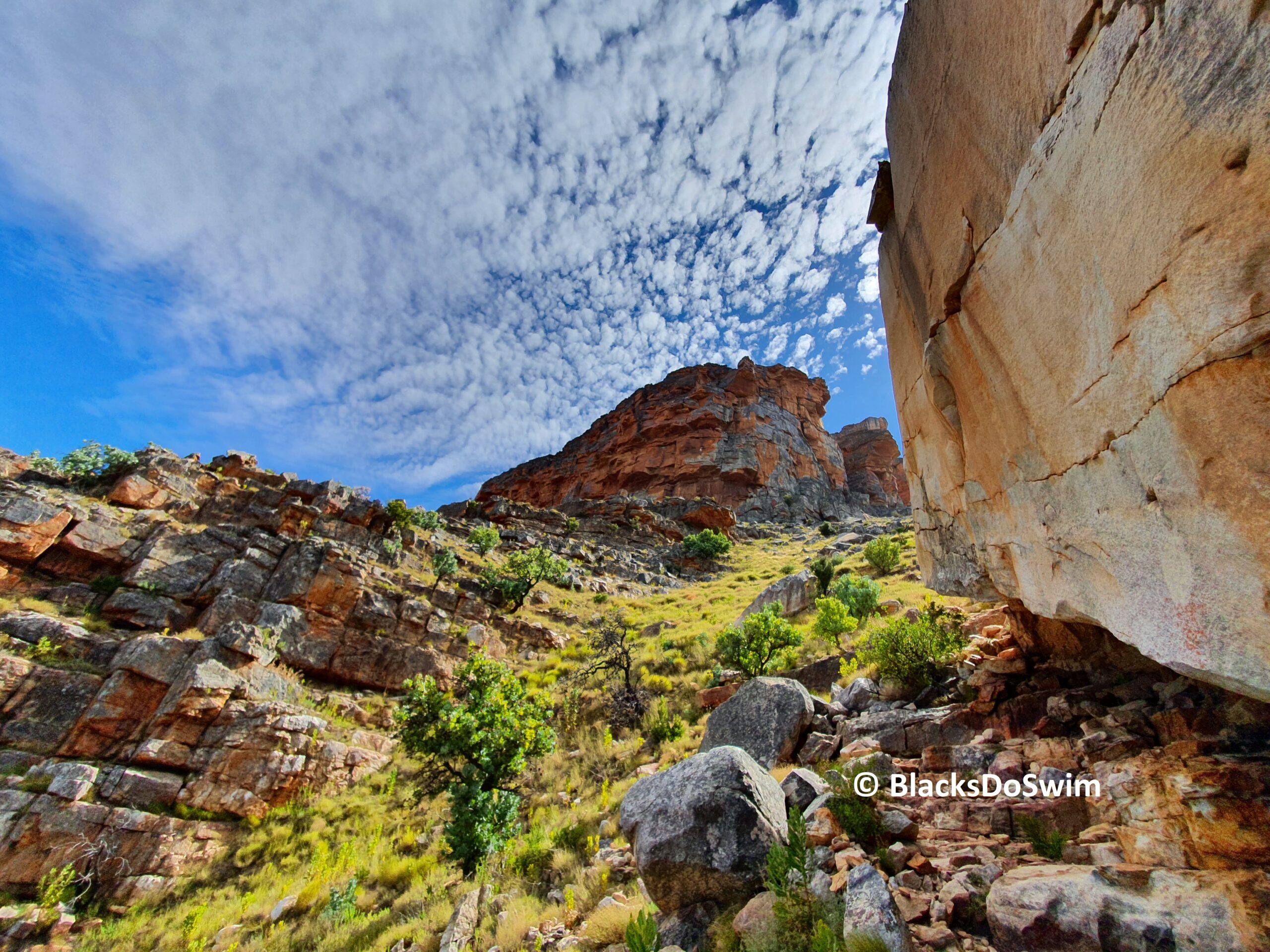 Exploring the Wolfberg Cracks Hiking Trails in the Cederberg